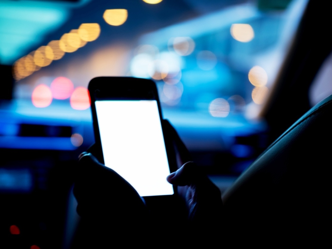 Corrida de R$ 30 por R$ 100? Uber e 99 na mira do Procon após preços ...